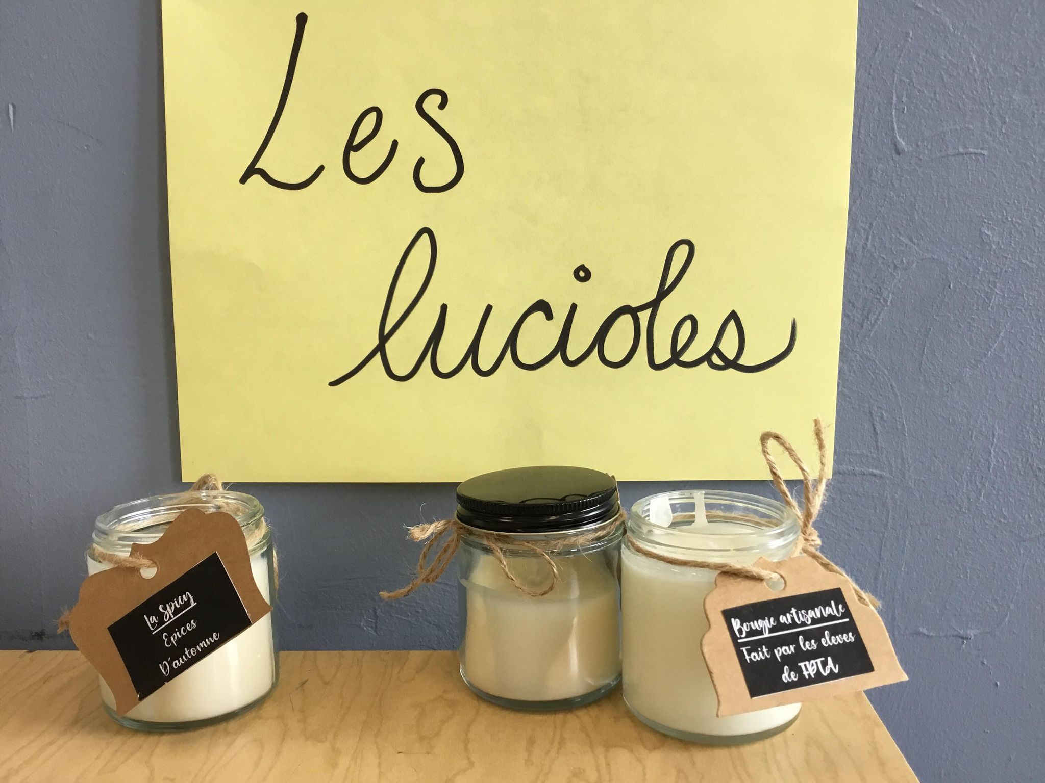 Une boutique de Noël se prépare à GC - CSSDN